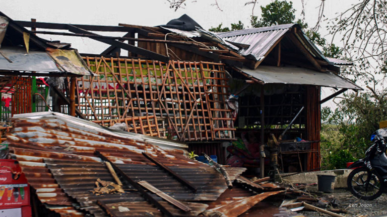 Typhoon Santi Wreaks Havoc in Nueva Ecija | Len Joson